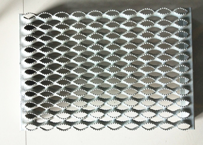10 Crocodiles Punch Walkway Grating, Grip Strut Steel Safety Grating ...